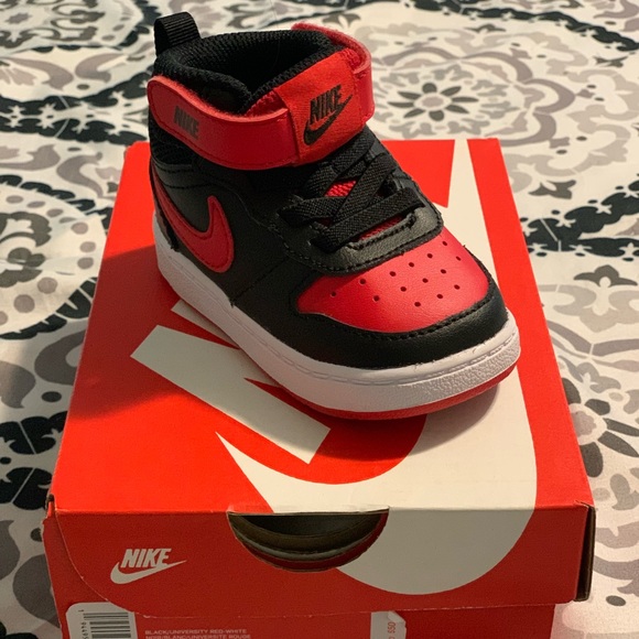 Nike | Shoes | Size 4c Nike Court Borough Mid | Poshmark